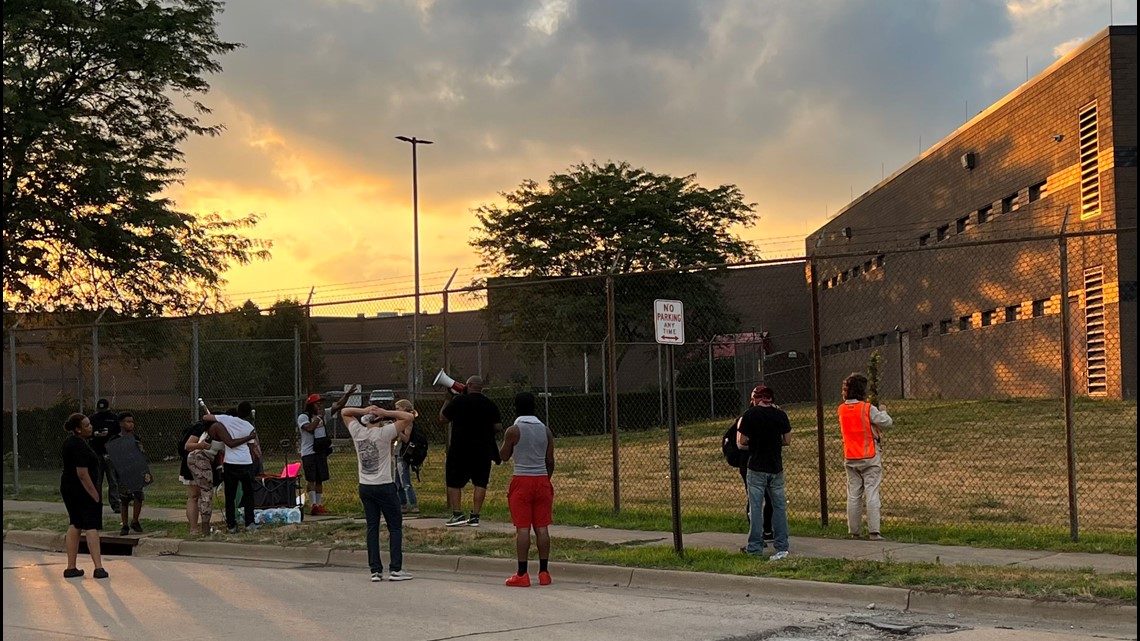 Jayland Walker update: 2nd night of downtown Akron curfew quiet | wkyc.com