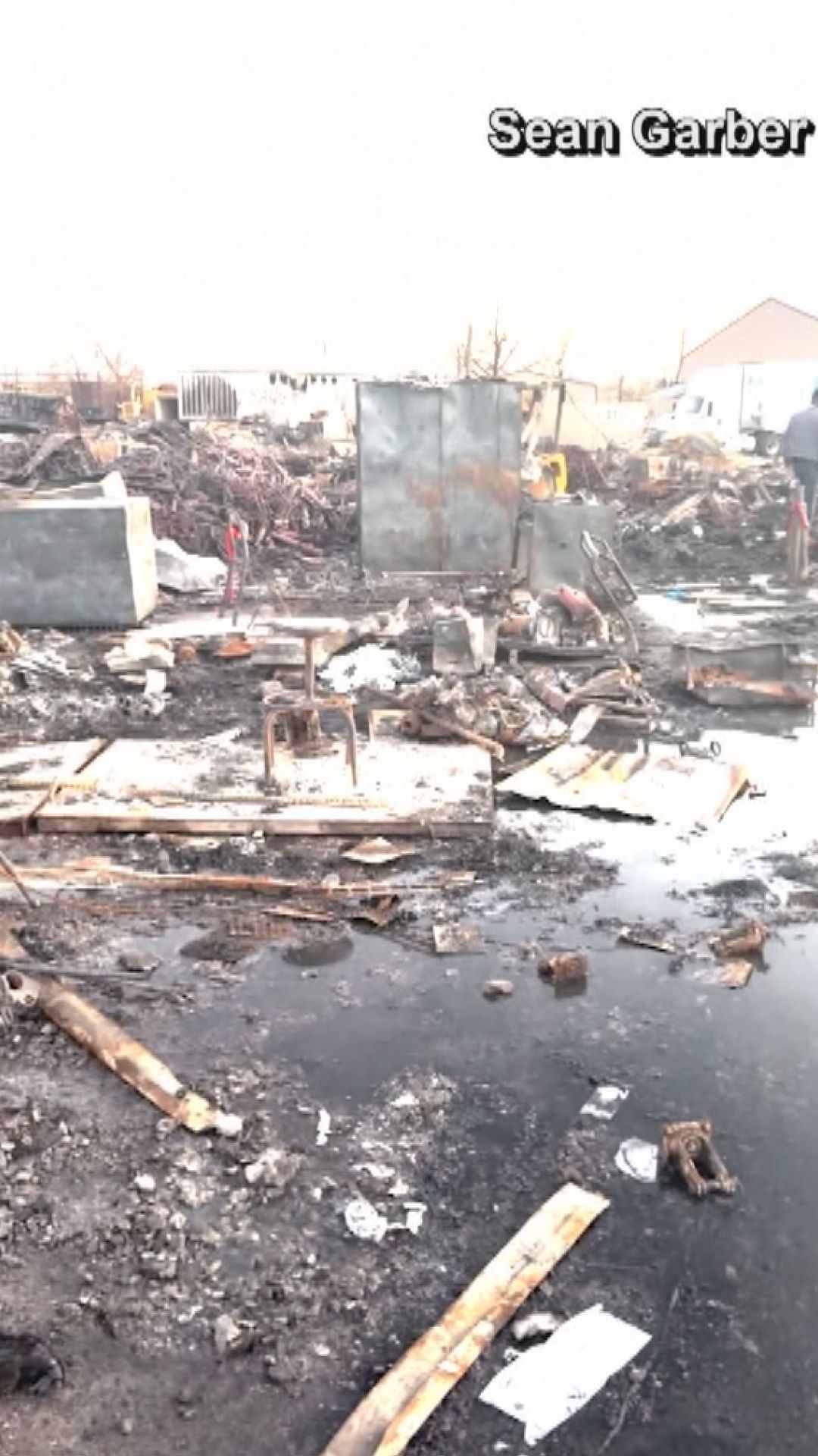 New video shows extent of damage from UPS plane crash in Louisville ...