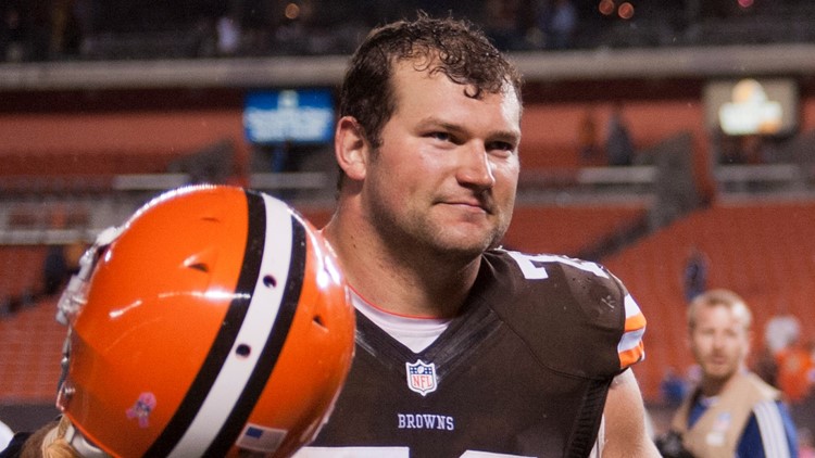 Former Cleveland Browns LT Joe Thomas makes Super Bowl dream come true ...