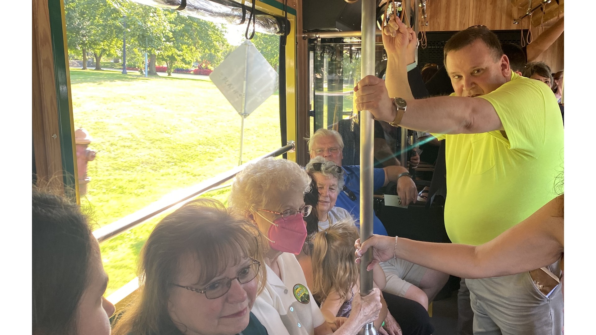 PARTA launches 'Polly the Trolley' bus in Kent | wkyc.com