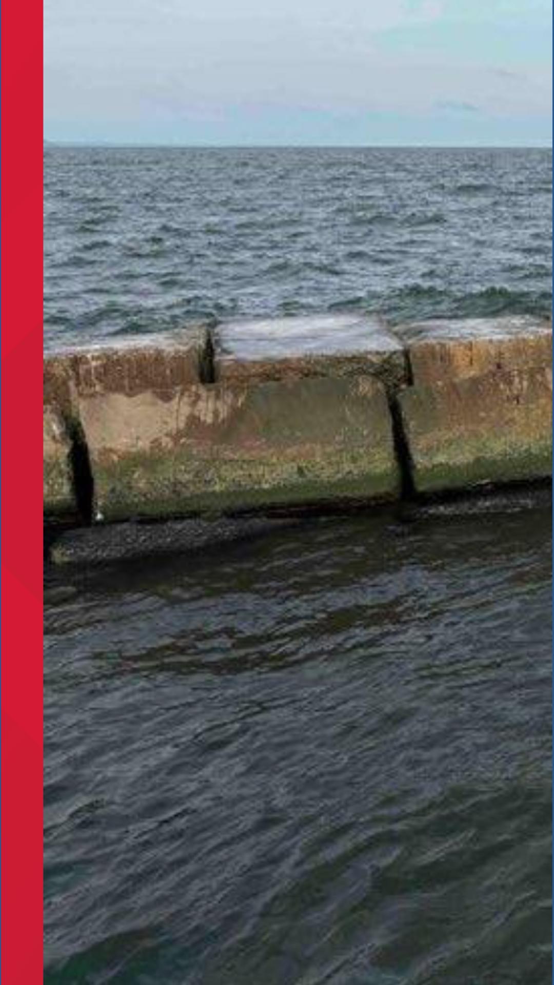 2 injured after boat crashes into Lake Erie breakwall | wkyc.com