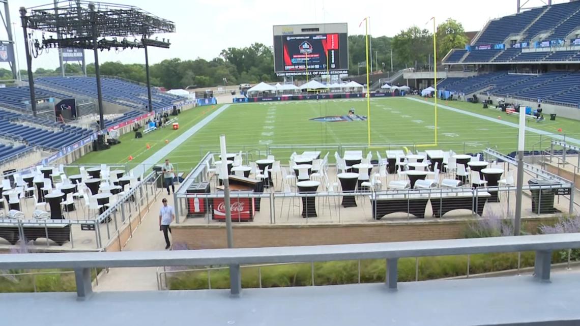 Excitement builds as visitors descend on Canton for Pro Football Hall ...