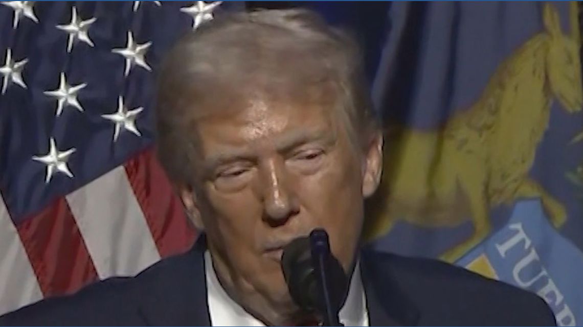 Trump bashes GOP "losers" who broke from party on war powers | wkyc.com