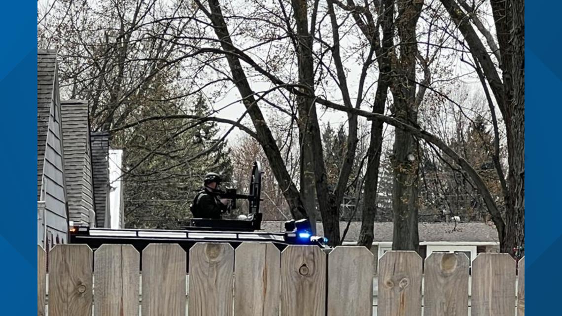 Elyria police ask residents to shelter in place near Boston and South ...