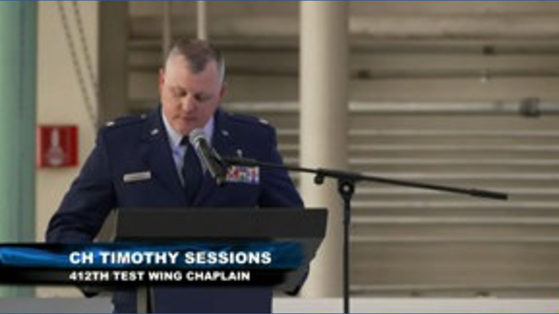 Edwards Air Force Base hosts memorial for B-52 crash victims | wkyc.com