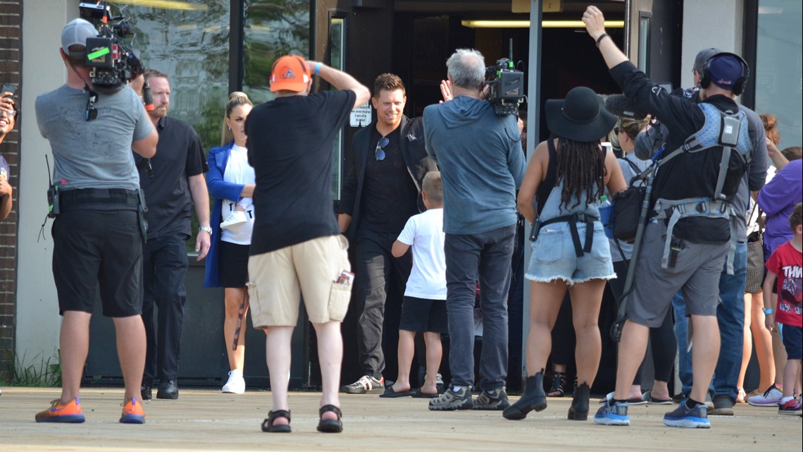 Normandy High School to honor WWE Superstar Mike “The Miz” Mizanin with ...