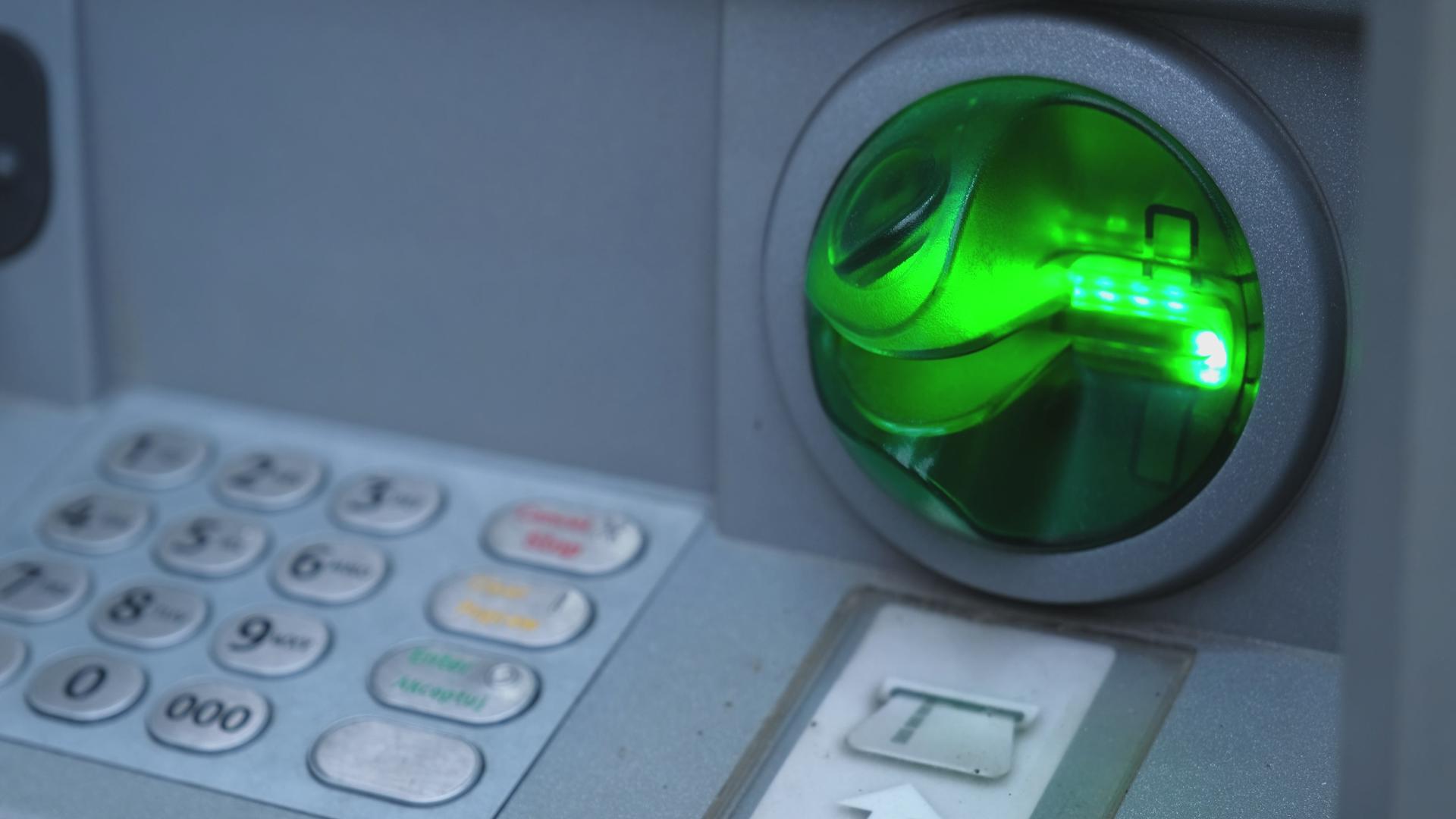 US Secret Service confiscates 6 illegal card skimming devices from ...