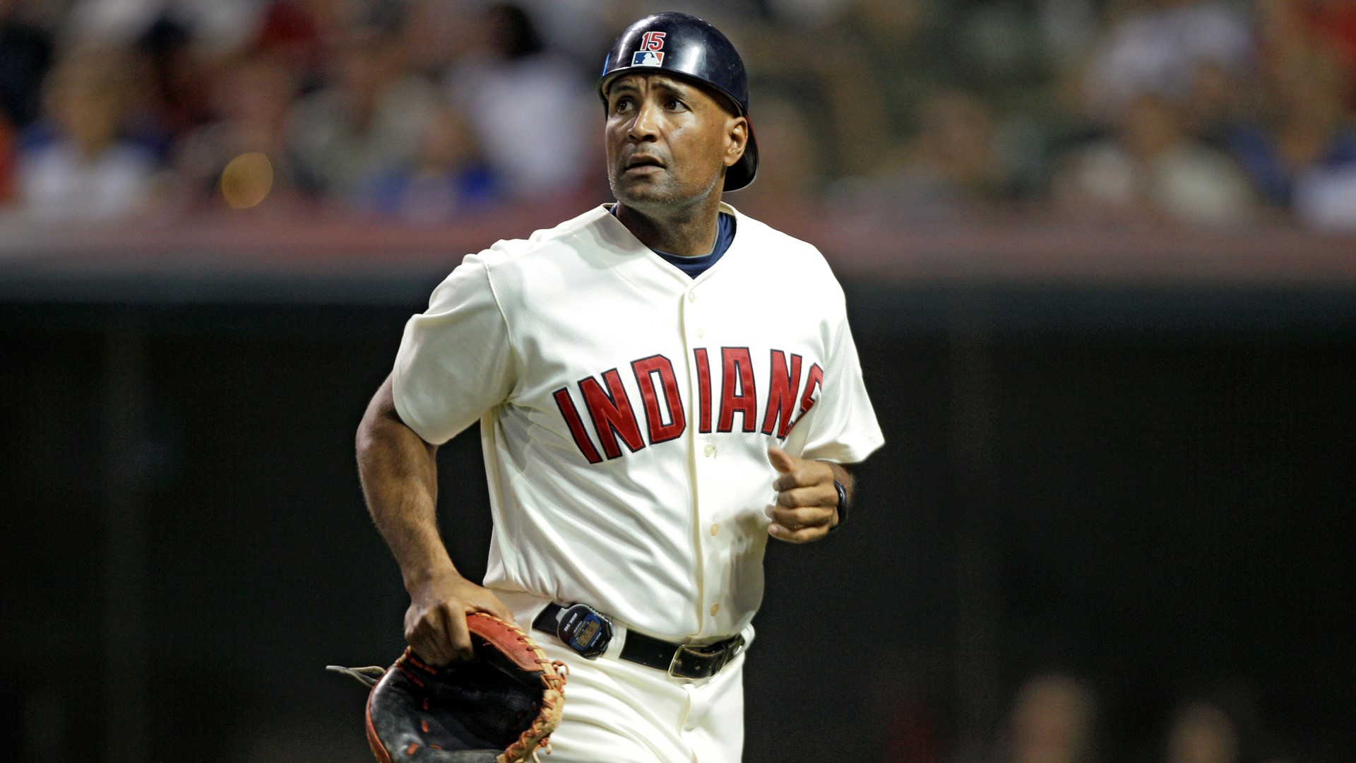 Omar Vizquel: Former Cleveland Indians C Sandy Alomar Jr. should be ...