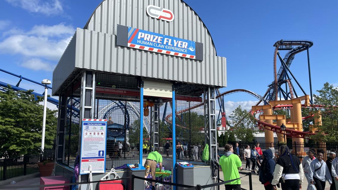 Cedar Point introduces Prize Flyer experience: Human claw machine ...