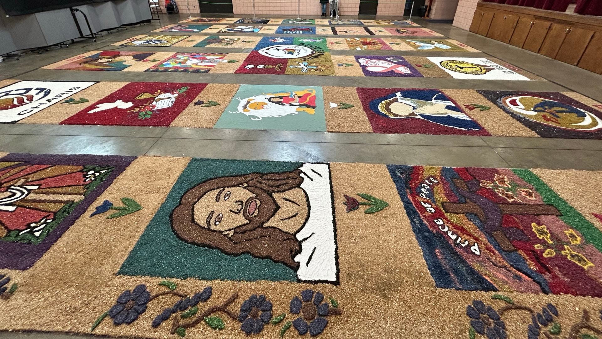 Holy Week sawdust rug tradition continues La Sagrada Familia Parish in ...