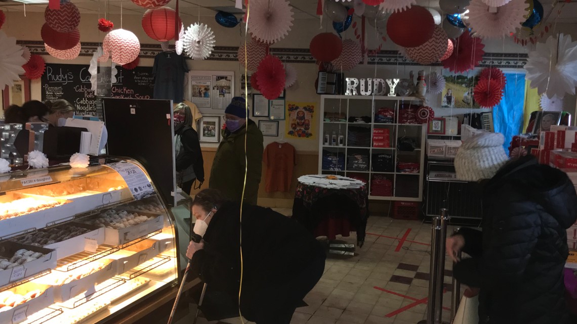 Fat Tuesday: How Rudy's Strudel & Bakery is celebrating with paczkis ...