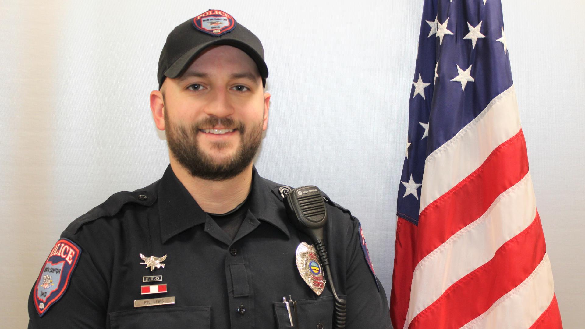 US Marshals: Suspect dead, officer shot during arrest attempt | wkyc.com