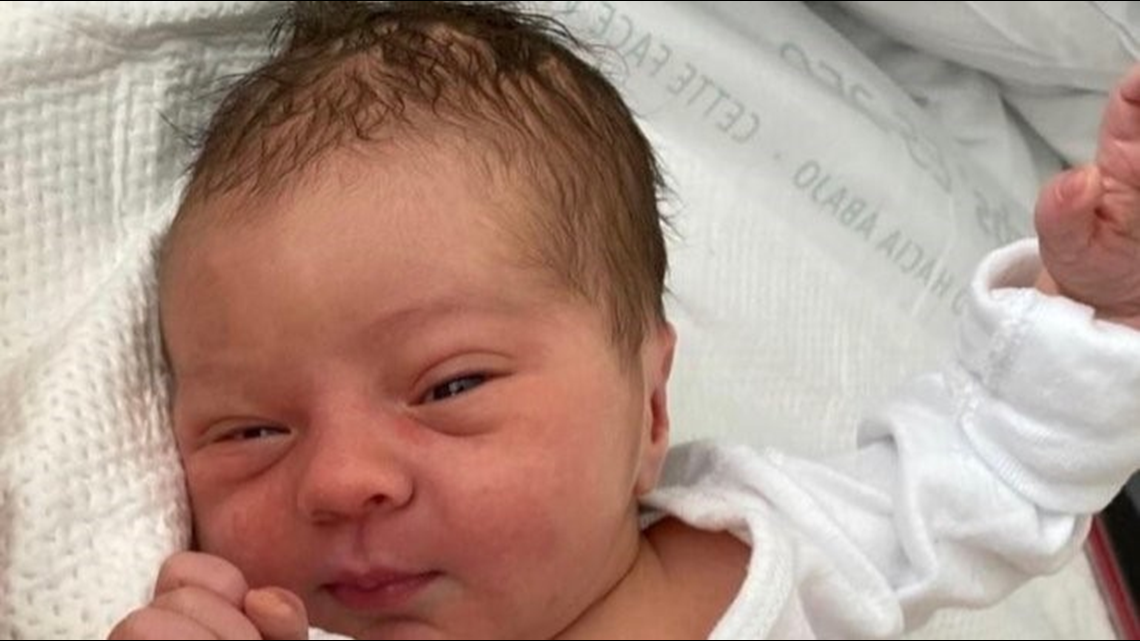 3News' Ben Axelrod, wife Torey, welcome baby son | wkyc.com