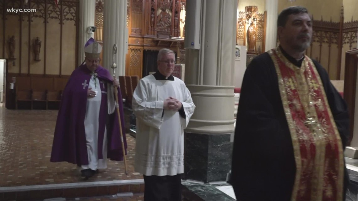 Cleveland Diocese to hold mass in union with Pope Francis | wkyc.com