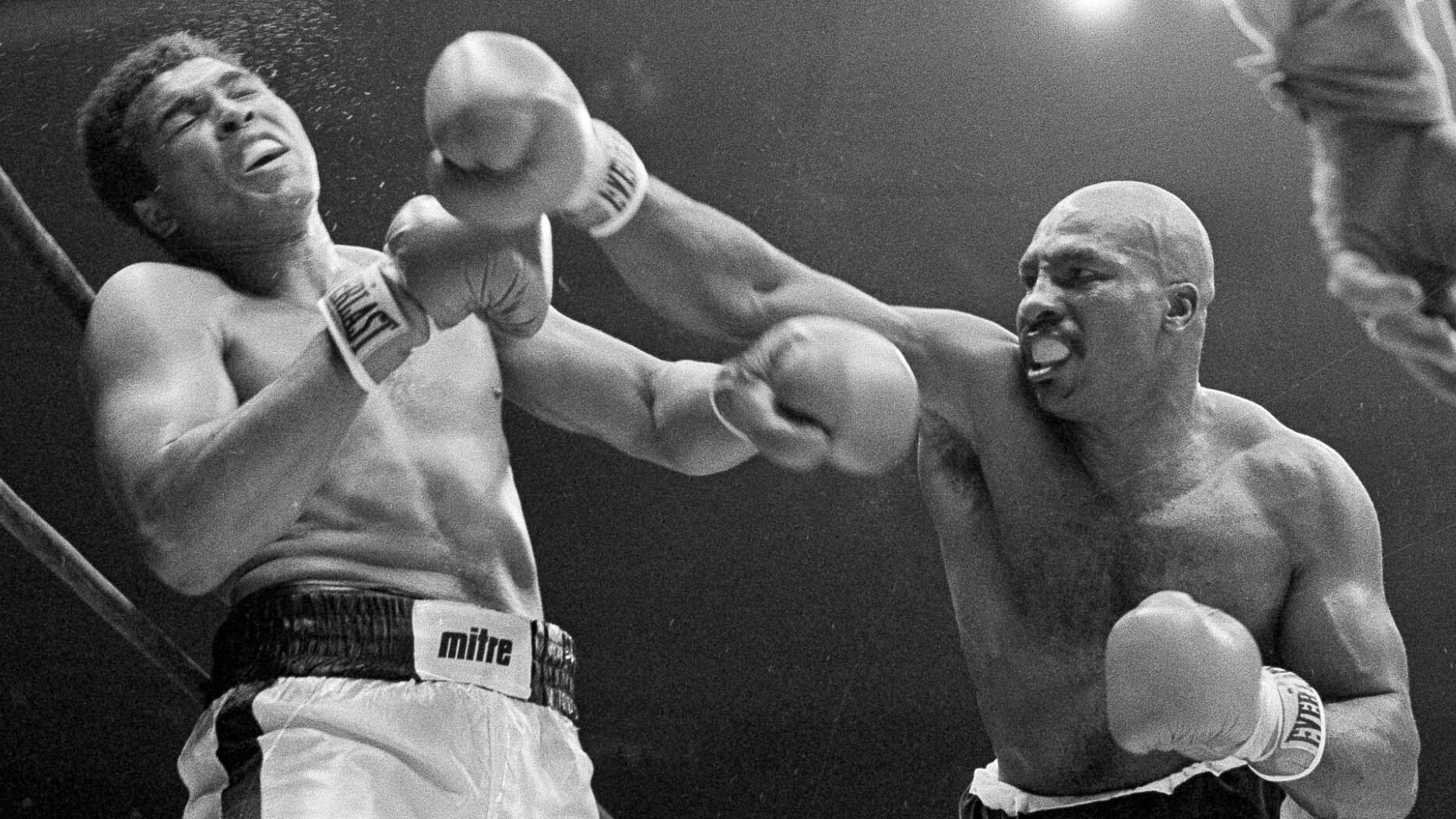 Northeast Ohio boxer Earnie Shavers dies at 78 | wkyc.com