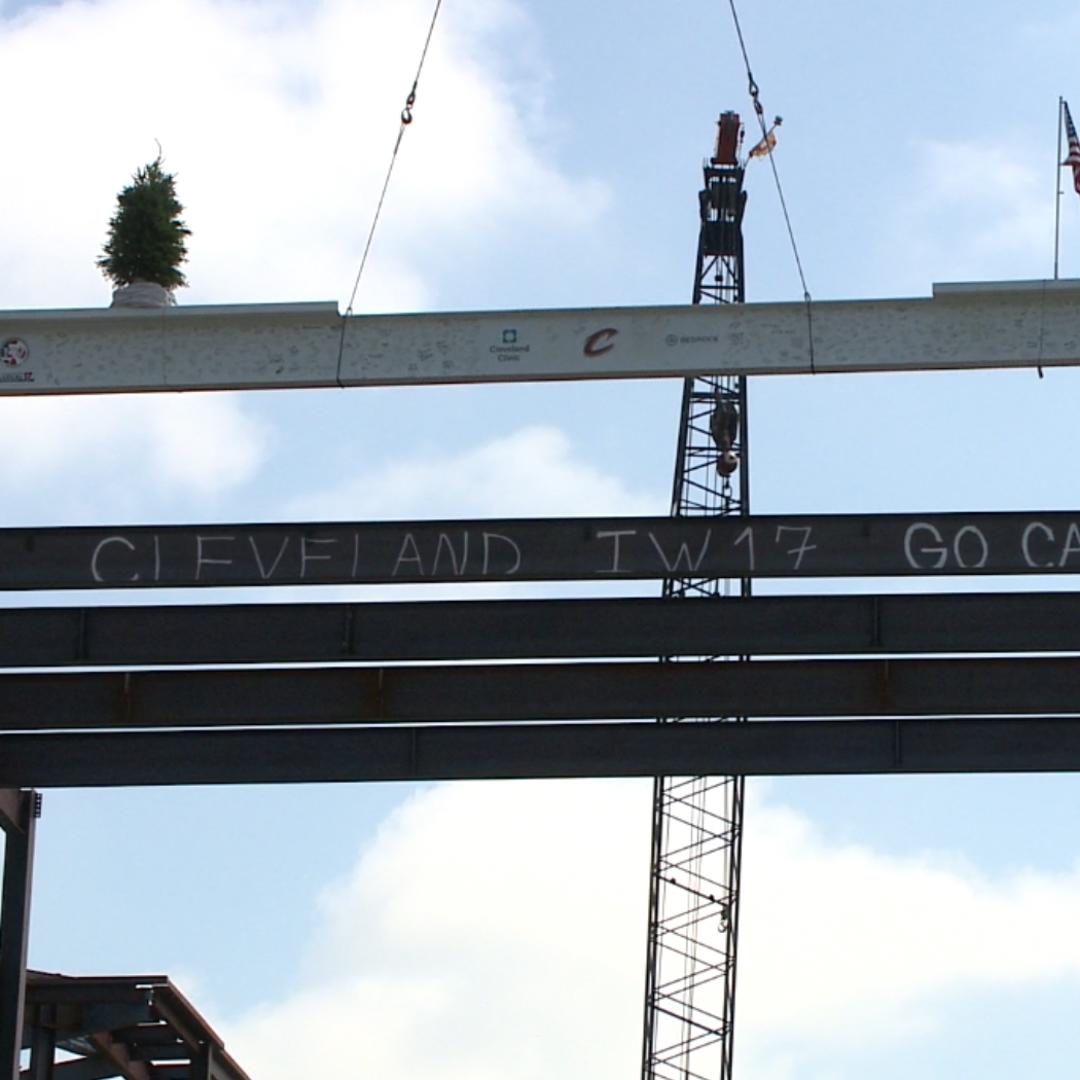 Big step forward: Cavs, Cleveland Clinic top off riverfront training ...