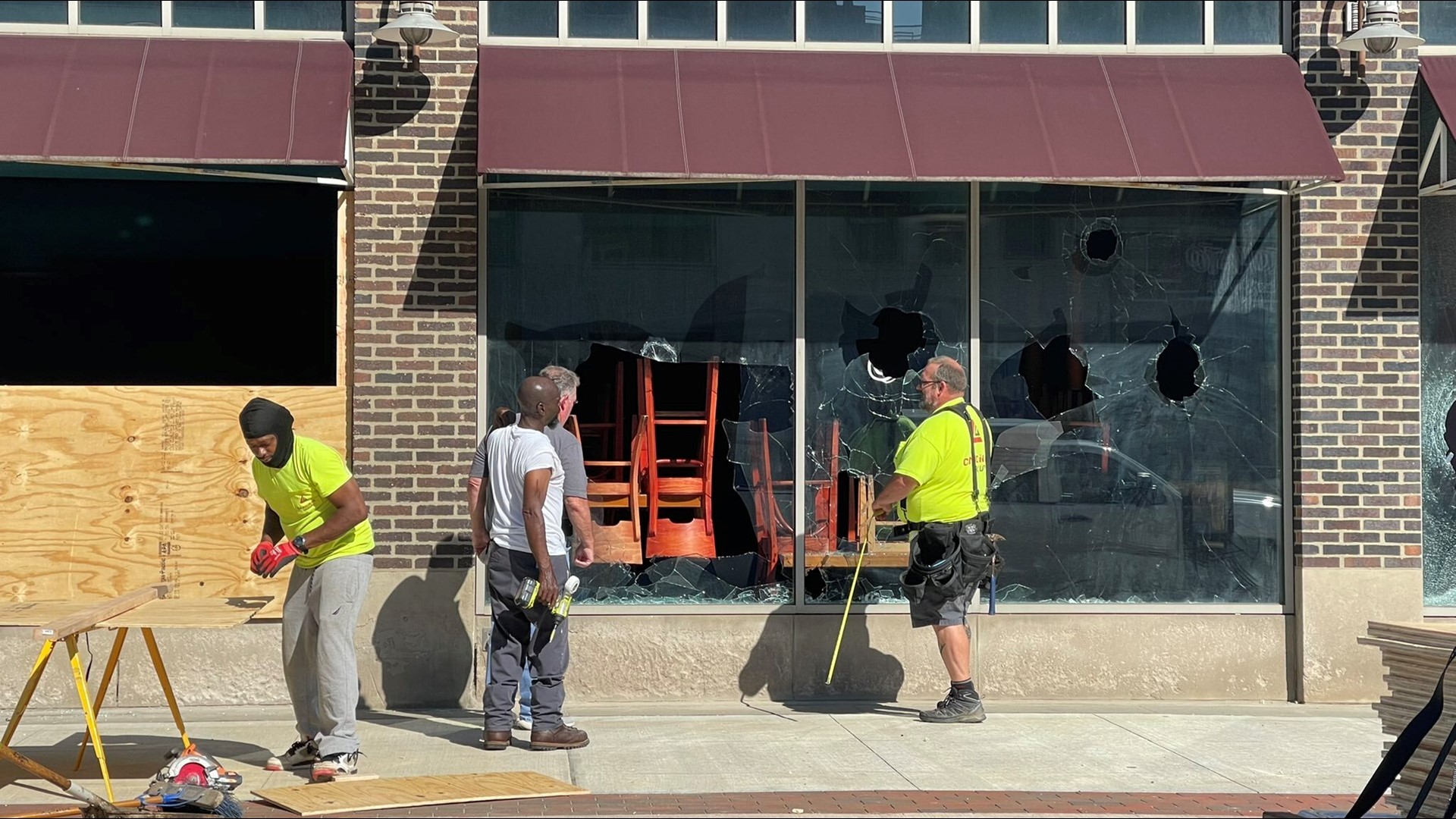 Damage in Akron after Jayland Walker police shooting protests | wkyc.com