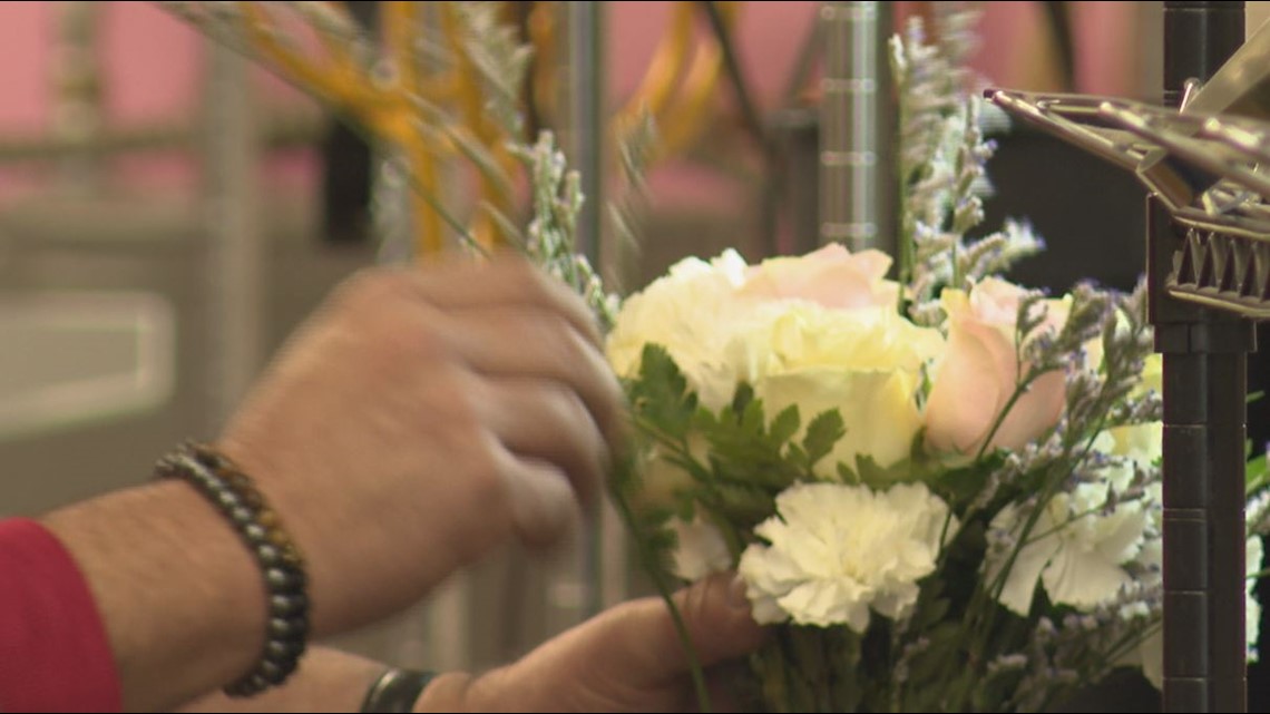 NE Ohio florists gear up for Valentine's Day amid shortages | wkyc.com
