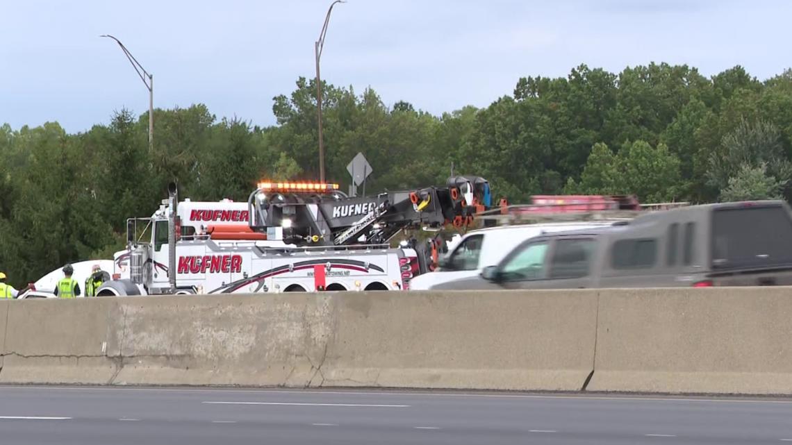 Crash closes I-71 north ramp to I-480 west for several hours | wkyc.com