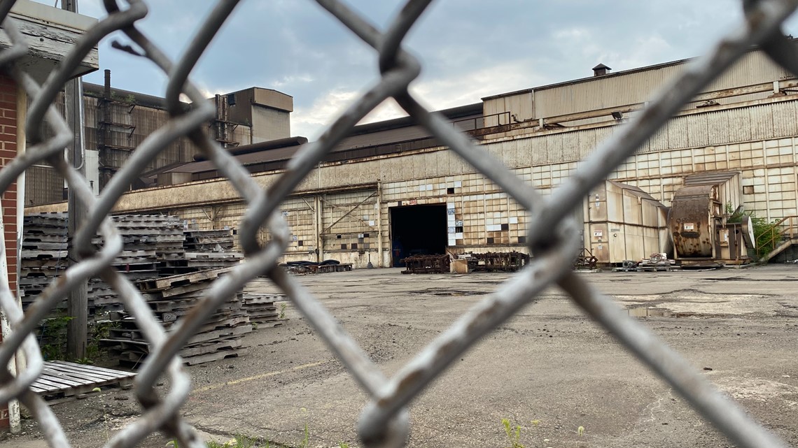 Union leaders speak after Republic Steel's Canton mill idled | wkyc.com