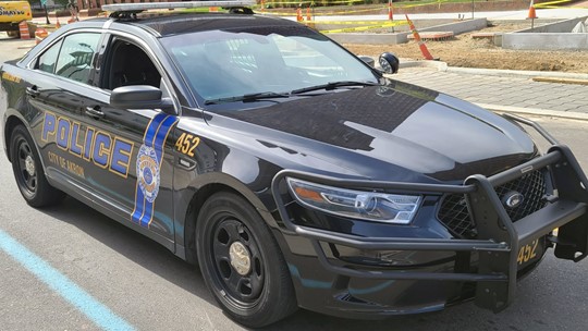 Akron police: Woman critically injured, teen boy wounded after shots ...