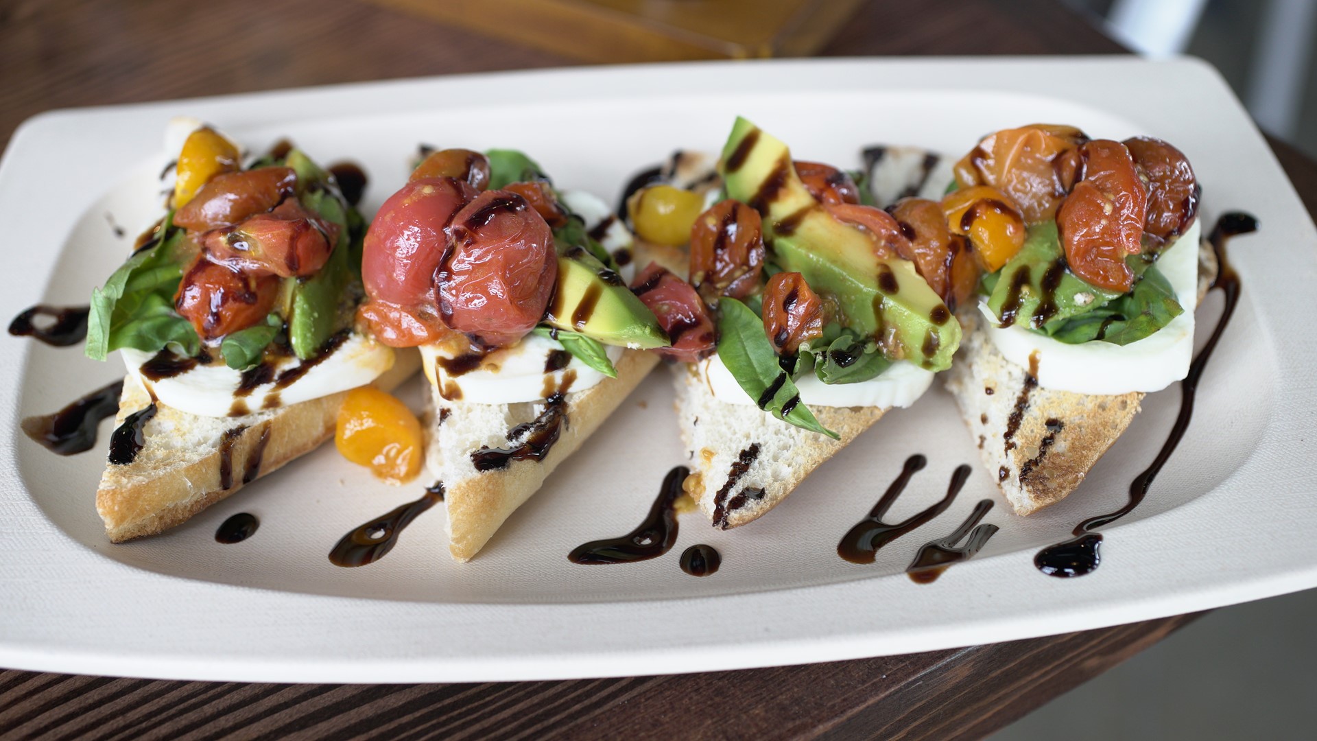 FIRST LOOK | Beerhead Bar & Eatery celebrates craft beer in Avon | wkyc.com