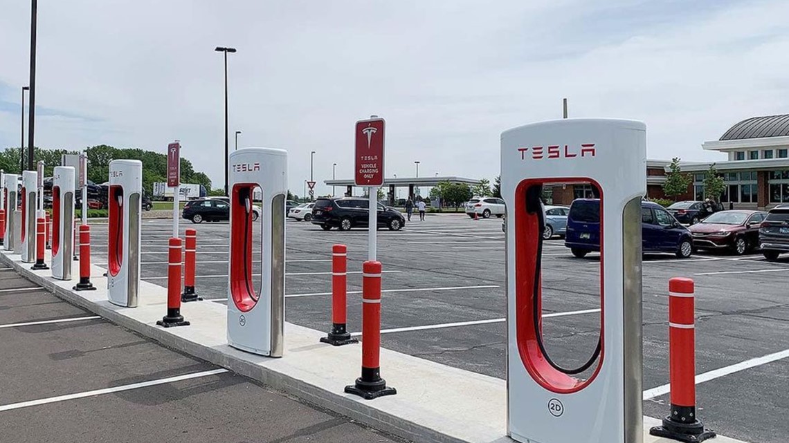 Ohio Turnpike reaches EV charging 'major milestone' | wkyc.com