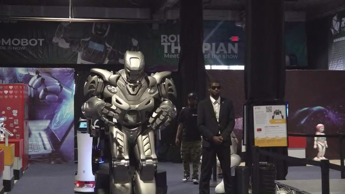 Things get weird at 'Roboland' in Cleveland | wkyc.com