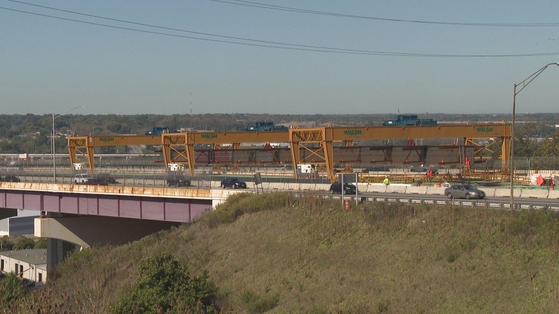 I-480 Valley View Bridge construction is under way | wkyc.com