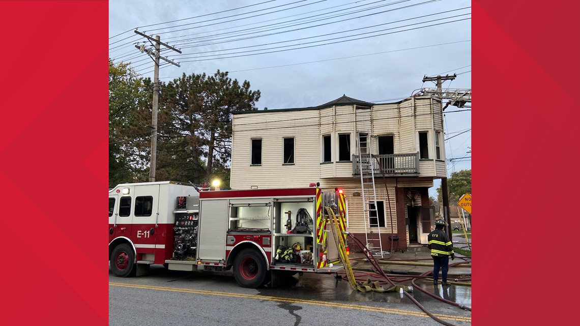 Fire breaks out at apartment complex in Cleveland | wkyc.com
