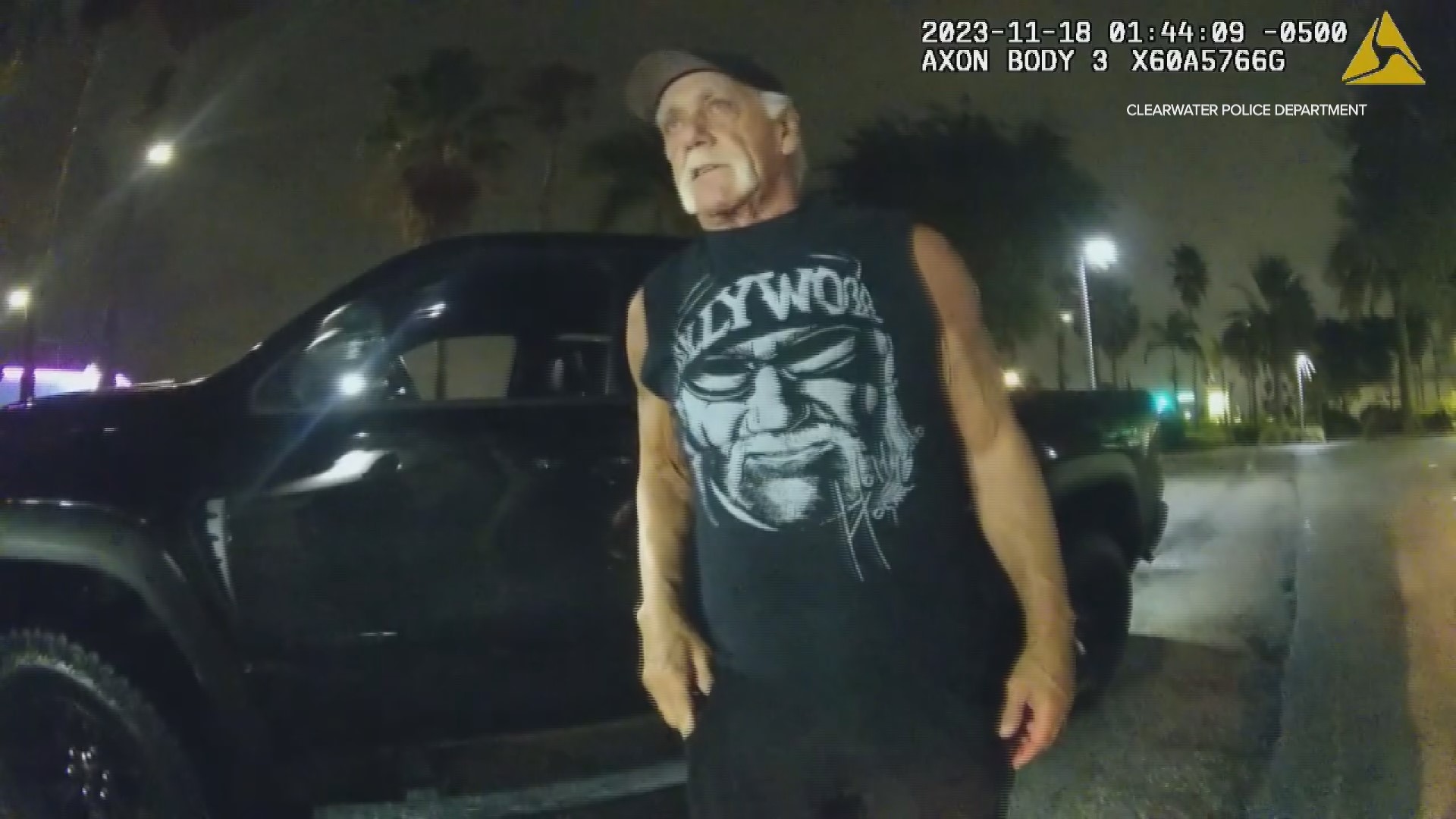 Body cam: Hulk Hogan drives up to son's DUI arrest in Clearwater | wkyc.com