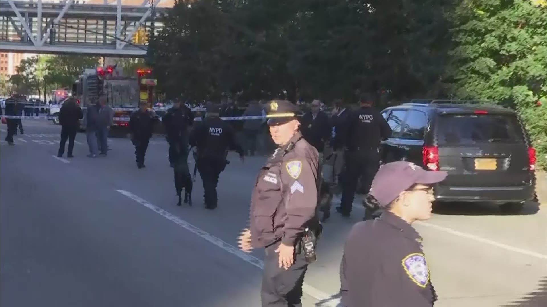 NYPD officer Ryan Nash hailed as hero for shooting terror suspect ...