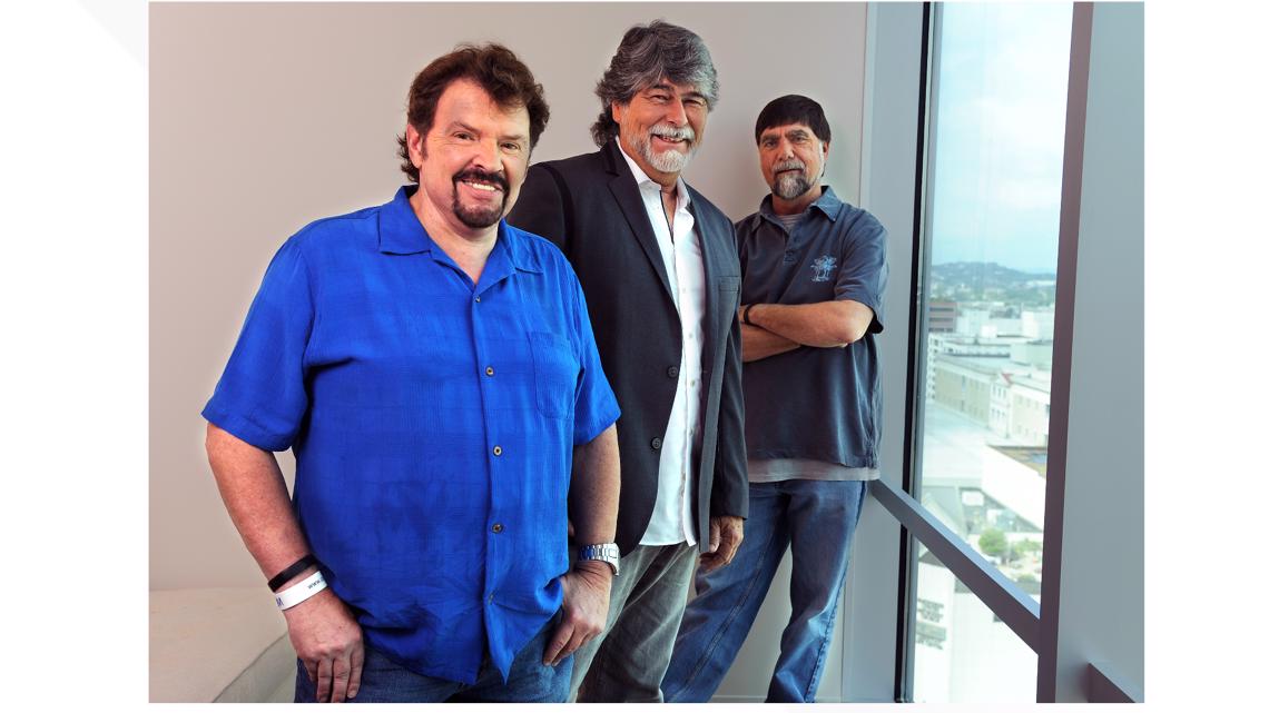 Alabama co-founder Jeff Cook passes away at age 73 | wkyc.com