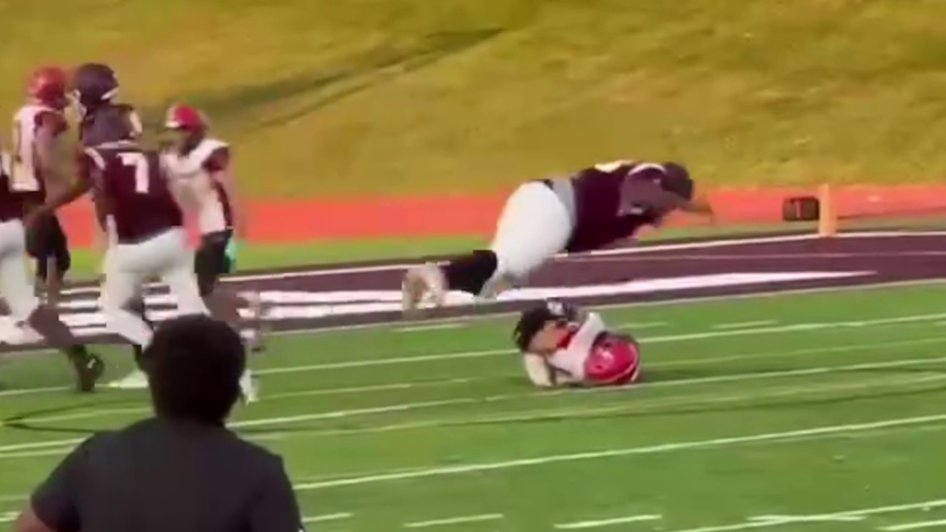 Michigan JV player faces discipline after viral game injury video ...